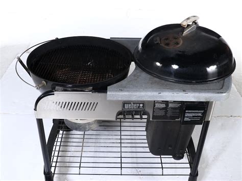 Weber Performer Deluxe Charcoal Grill Ebth