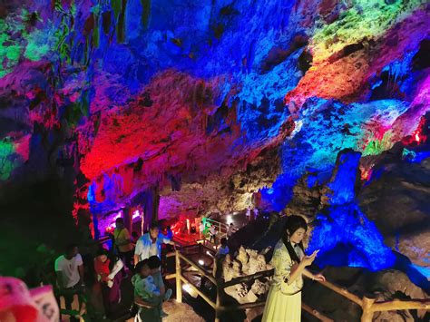 柞水溶洞 国家地质公园 西安绿锐团建