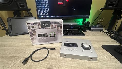 Universal Audio Apollo Solo Thunderbolt 3 Audio Interface Reverb
