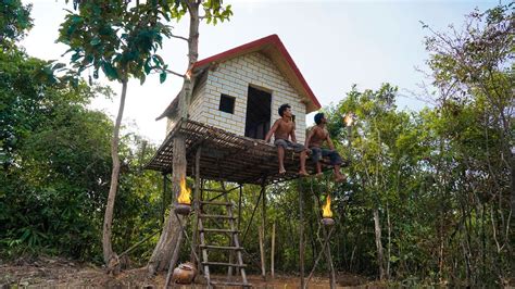 Build The Most Ancient Survival TreeHouse In Jungle YouTube