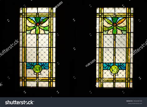 Simple Stained Glass Windows In Houses