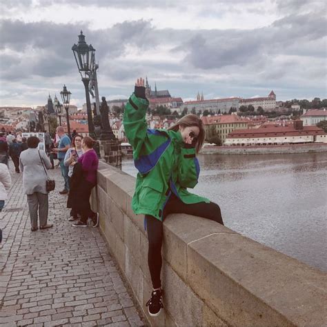 Pin By 김 별 On Suran Suran Record Producer Korean Singer