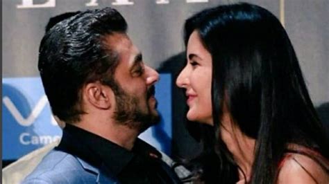 Salman Khan Flaunts His Love For Katrina Kaif Sings Happy Birthday For