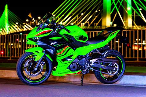 Kawasaki Ninja 500 Mileage Price Eicma India Launch Autonoid