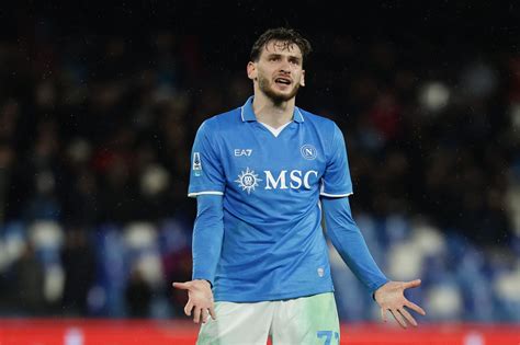 Mercato PSG un indésirable proposé dans le deal Khvicha Kvaratskhelia