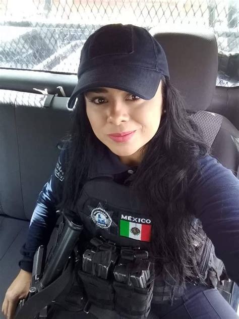Female Police Officers Army Police Police Life Female Cop Female
