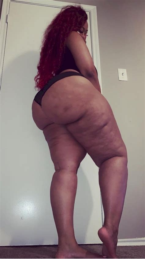 Big Cheeks Shesfreaky