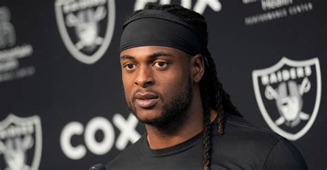 Assault Charge Dropped Against Raiders Player For Shoving Photographer