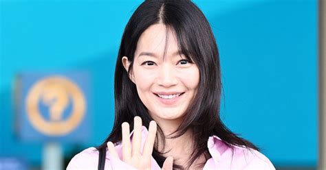 신민아 10년 열애 ♥김우빈과 결혼 암시 “좋은 사람 같이 있으면…” 혤스클럽