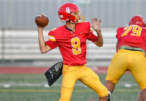 Stat Freaks Of The Week Washington Senior Derrick Mckinney Dominates On Both Sides Of The Ball
