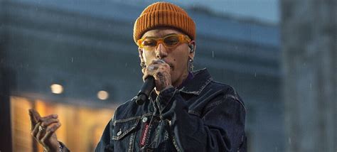 News RadioItalia Sfera Ebbasta Un Evento Esclusivo A Milano Per Annunciare L Album X VR