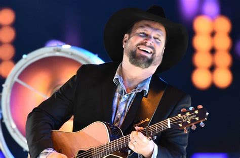 Garth Brooks On Bud Light Backlash Why He Called For More Inclusivity