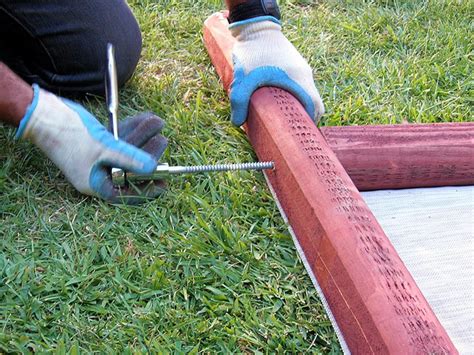 How To Make A Decorative Fabric Fence How Tos DIY