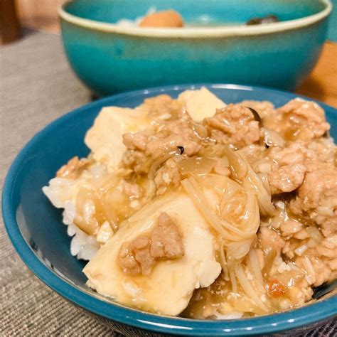 【レシピ】豆腐とひき肉の旨煮丼 Coppy Recipe コッピーレシピ