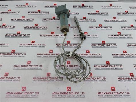 Moore M1 14033 As5 Temperature Transmitter Aeliya Marine