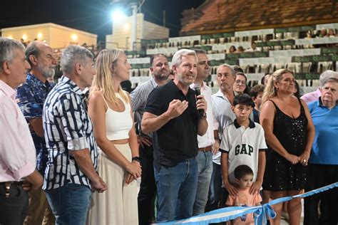El intendente Mauricio Davico dió inicio a la edición 2024 del Carnaval