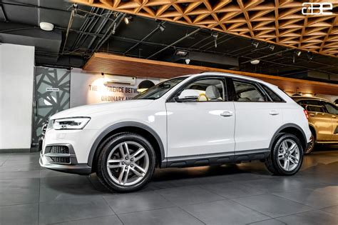 Pre Owned Audi Q3 30 Tfsi Premium Plus