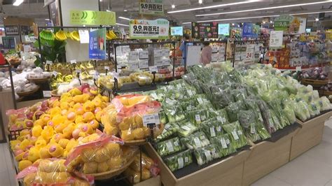 国庆临近 深圳农批商超物资丰 价格稳