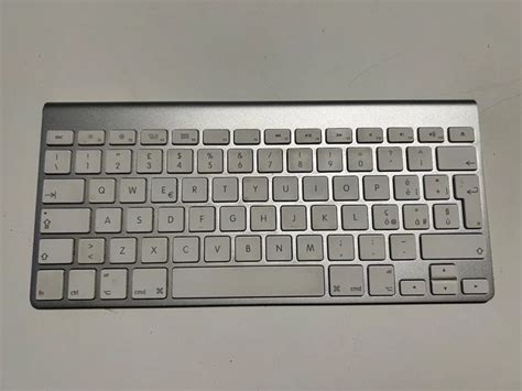 Apple Magic Keyboard A1314 Wireless Keyboard Layout Italiano Non Funzionante Eur 15 00 Picclick It
