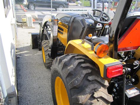 24 Cub Cadet Ex3200 With Loader