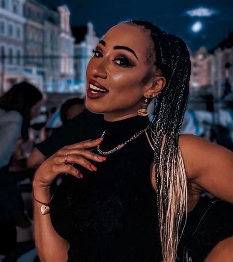 Julia Kruzer Mma Rekord Freak Fighty Walki Historia Wiek