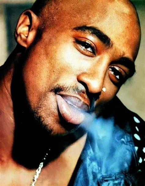 Pin By Vintagestyle On Fine Men 1990s Throwback Crushes Tupac