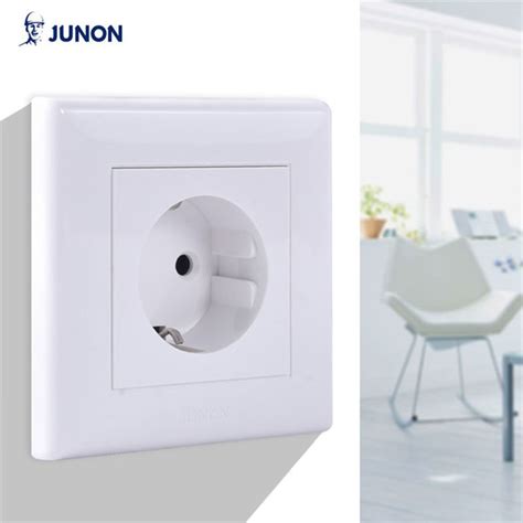 Professional 2 Pin Plug Socket Manufacturers