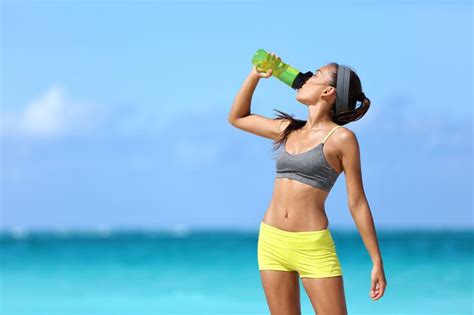 Efektifkah Minuman Isotonik Atasi Dehidrasi KlikDokter