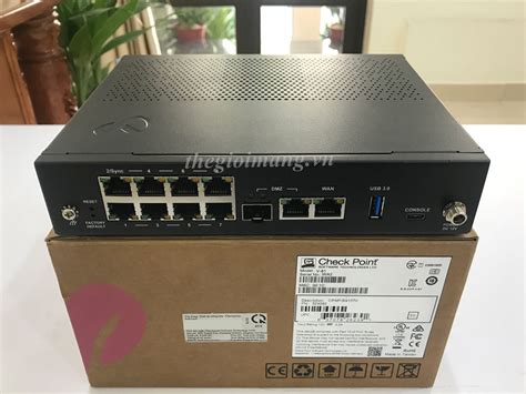 Firewall Check Point Quantum Spark 1570 CPAP SG1570 SNBT