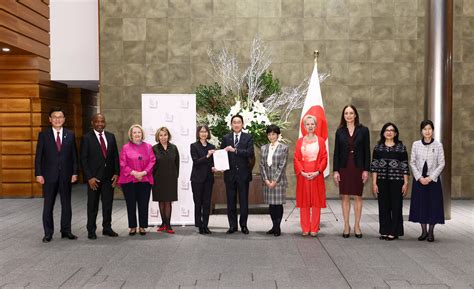 会见七国集团（g7）性别平等咨询委员会（geac）代表一行 首相行程 日本国首相官邸