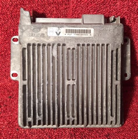 Calculateur Moteur RENAULT TWINGO 1 Essence Occasion Opisto
