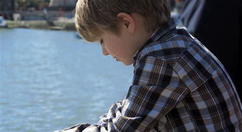 Un père divorcé témoigne son fils est en manque de maman Genethique