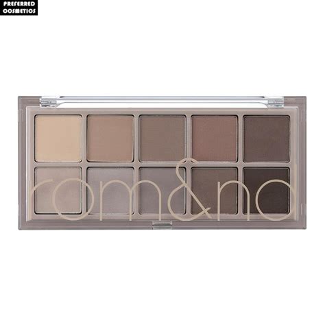 Тени для век купить на Ozon по низкой цене 2685619575