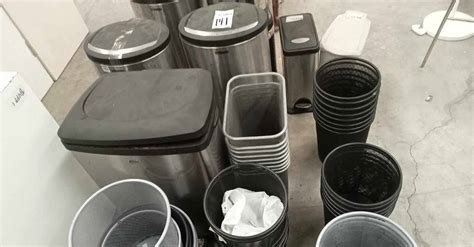 40 Assorted Trash Bins