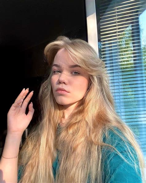 Пин от пользователя vika на доске blondes в 2023 г