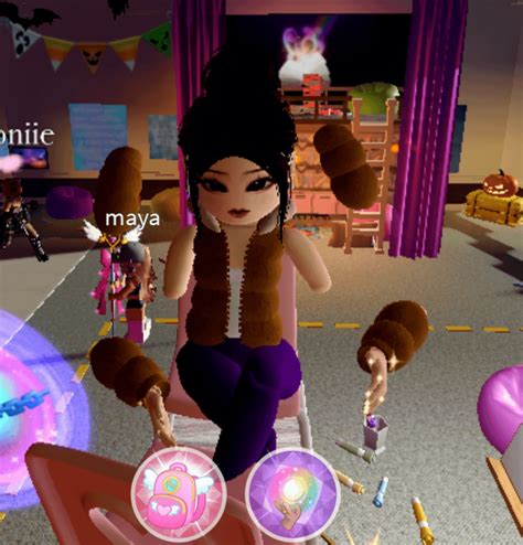 Im Cryingg 😭😭😭 Rroyalehighroblox
