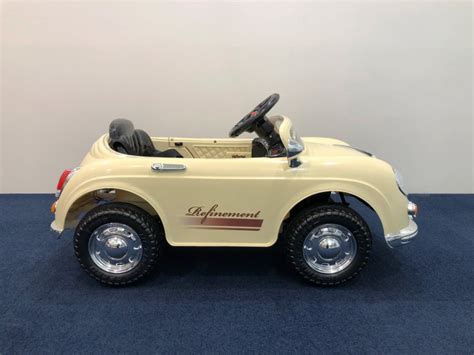 Porsche（ポルシェ） ドイツオールドスポーツカータイプ 電動乗用ラジコンカー（ホワイト）｜ サークルトイズ