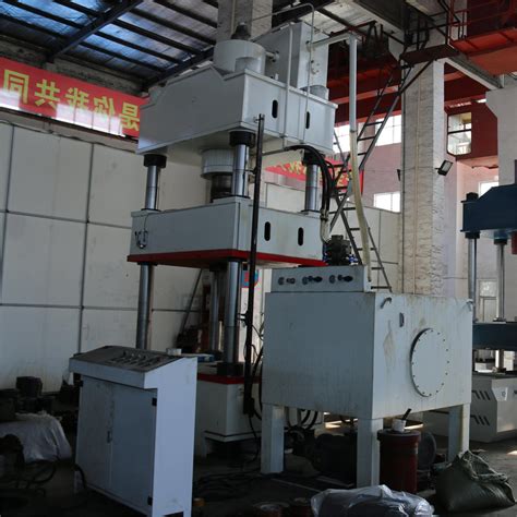 25 400t Sheet Metal Four Column Deep Drawing Hydraulic Press Machine