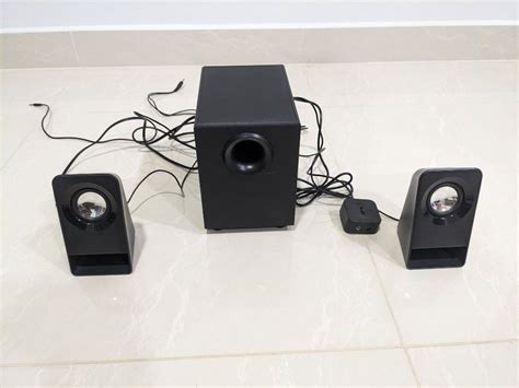 Logitech Z Channel Speakers Audio Soundbars Speakers Amplifiers On Carousell