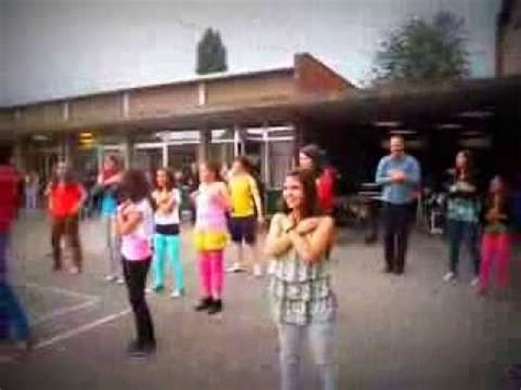 20 Idées De Danse Kermesse Chorégraphie Spectacle Enfant Kermesse Ecole
