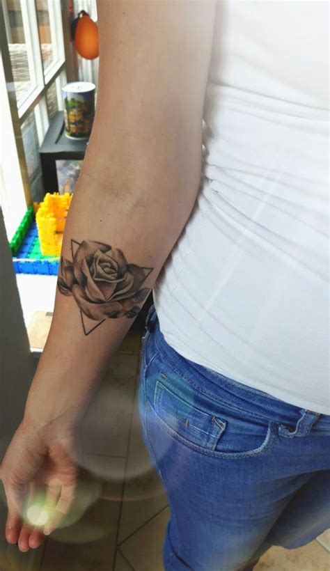 Pin Op Tattoos