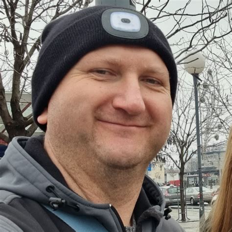 Agikgqozd2kvqfmdxiisa7lg2p1dv8esocdfjvohvs9yahos900 C K C0x00ffffff No Rj