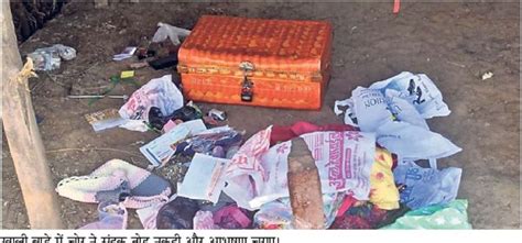 Cash And Jewelery Worth Rs 25 Lakh Stolen In Jhanjheu Thieves Ran