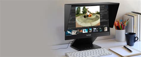 Amazon Com ViewSonic VP OLED Inch P Portable OLED Monitor With Way Powered W USB