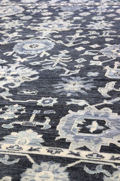 Sultanabad Handwoven Transitional Rug Landry And Arcari
