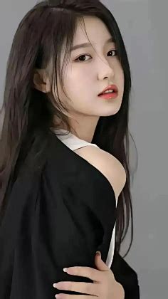 C擦边美女 花瓣网 陪你做生活的设计师 来自分享