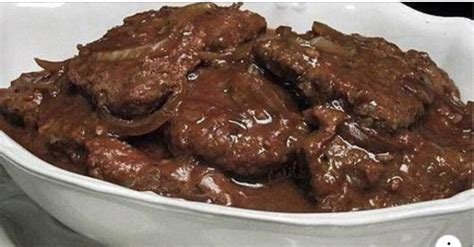 Slow Cooker Cube Steaks With Gravy