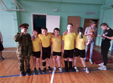 Спортивные соревнования «А ну ка мальчики МБОУ «СОШ №33 имени Алексея Владимировича Бобкова