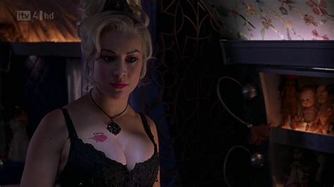 Bride Of Chucky Jennifer Tilly Image 28949796 Fanpop
