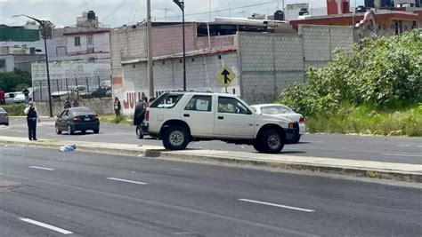 Muere hombre al salir proyectado de su vehículo en vialidad de Puebla